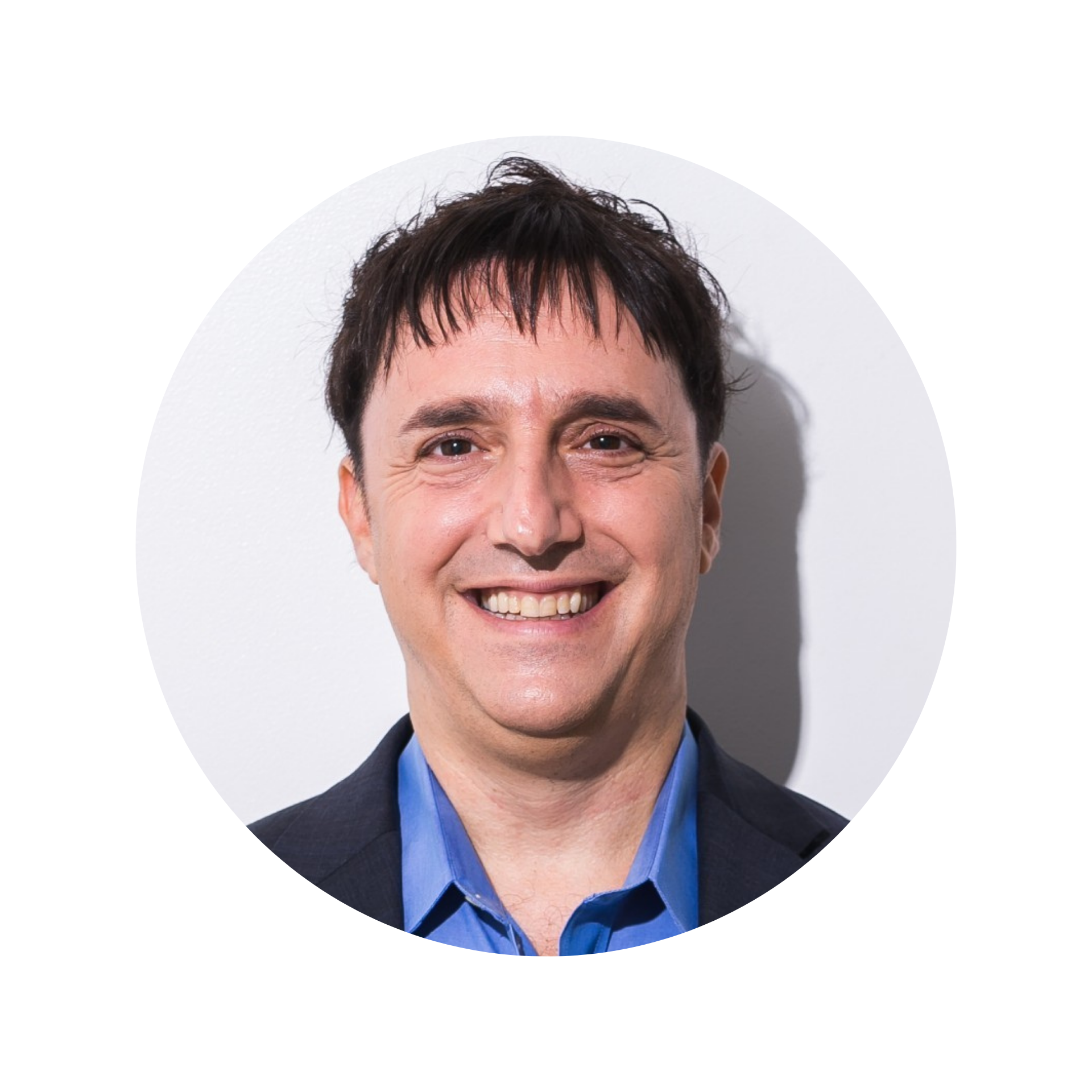 Top 42 Digital Marketing Experts & Influencers to Follow in 2025